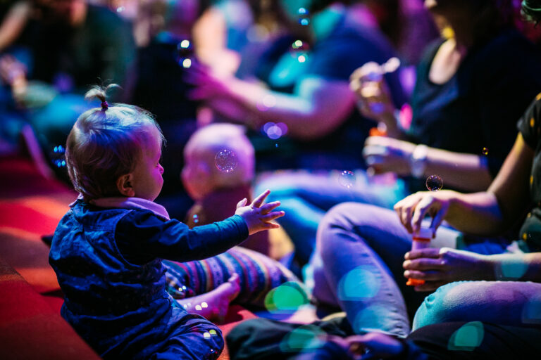 10 jaar babyconcert: ‘Ik wil dat ouders en baby’s volop genieten ...